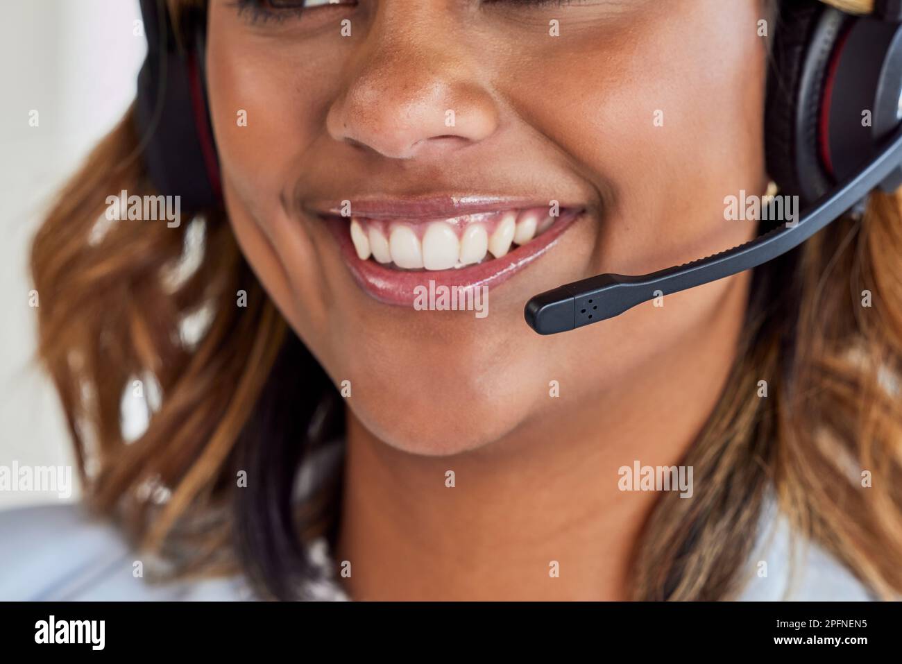 Indian girl work call center hi-res stock photography and images - Alamy