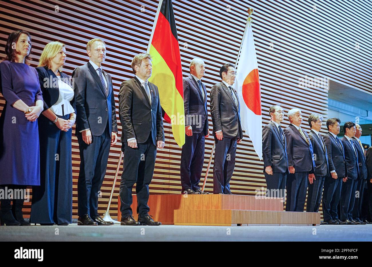 Tokio, Japan. 18th Mar, 2023. German Chancellor Olaf Scholz (5th from ...