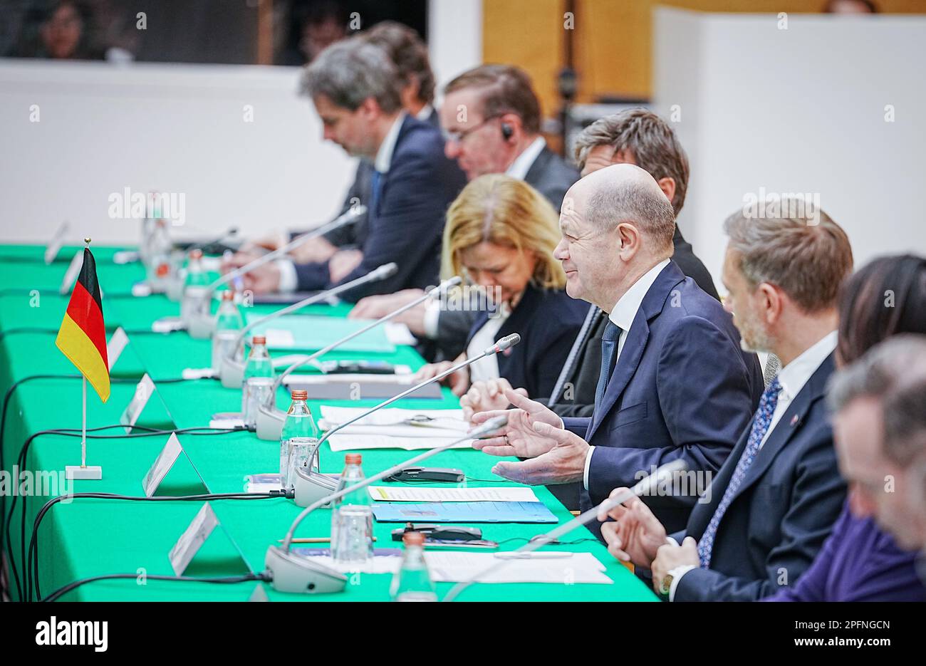 Tokio, Japan. 18th Mar, 2023. Christian Lindner (r-l, FDP), Federal ...