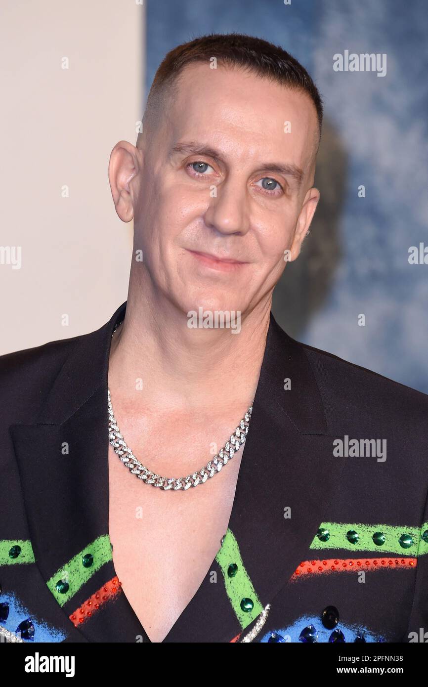 LOS ANGELES - MAR 12: Jeremy Scott at the 2023 Vanity Fair Oscar Party ...