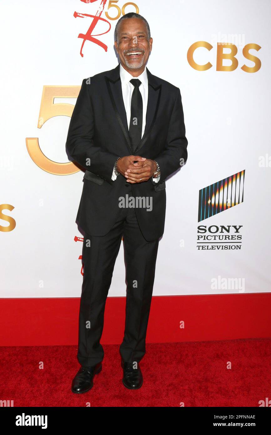 Los Angeles, CA. 17th Mar, 2023. Phil Morris at arrivals for THE YOUNG AND THE RESTLESS 50th ...