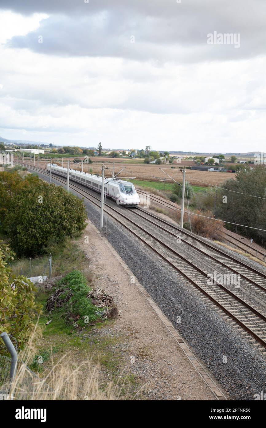 Renfe ave tren rapido hi-res stock photography and images - Alamy