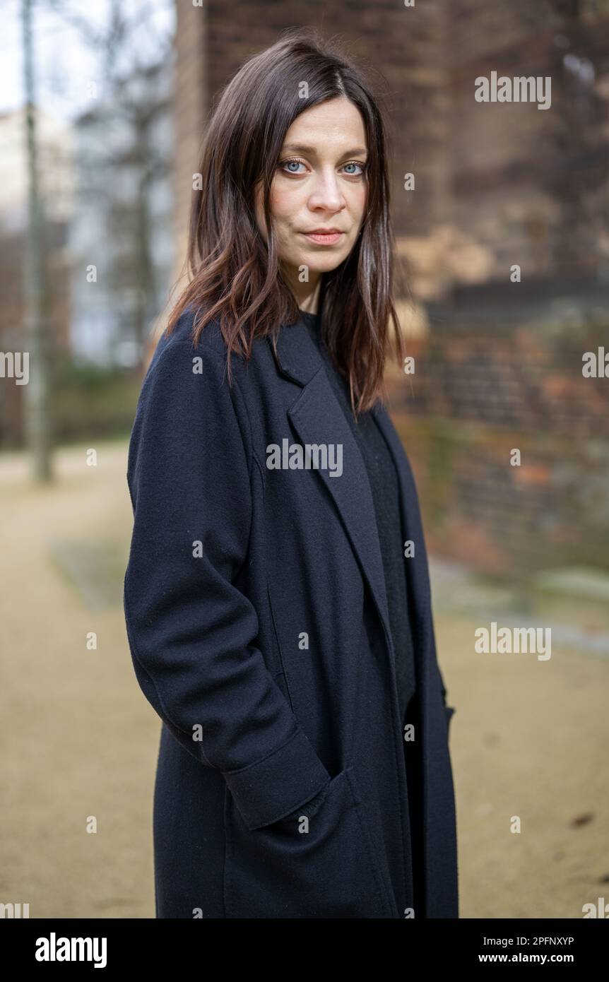 Berlin, Germany. 17th Mar, 2023. Actress Claudia Eisinger, photographed ...