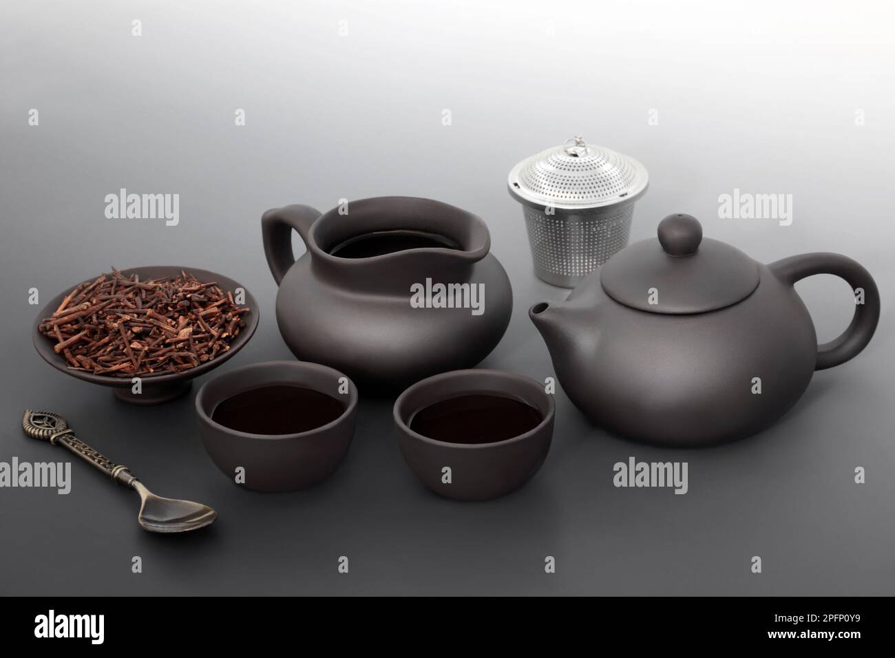 Kukicha green tea herbal drink. Japanese ceremony with teapot set and ...