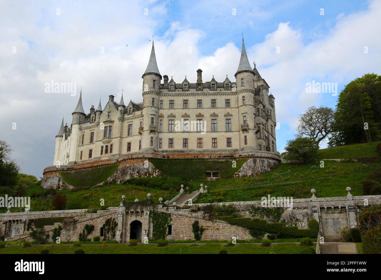 robin Castle the largest residential building in the North Highlands ...