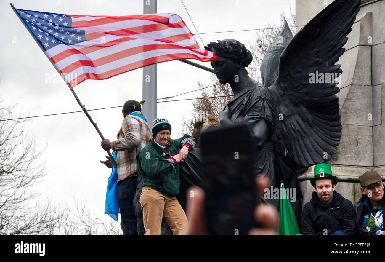 St patricks day parade dublin 2023 hi-res stock photography and images ...