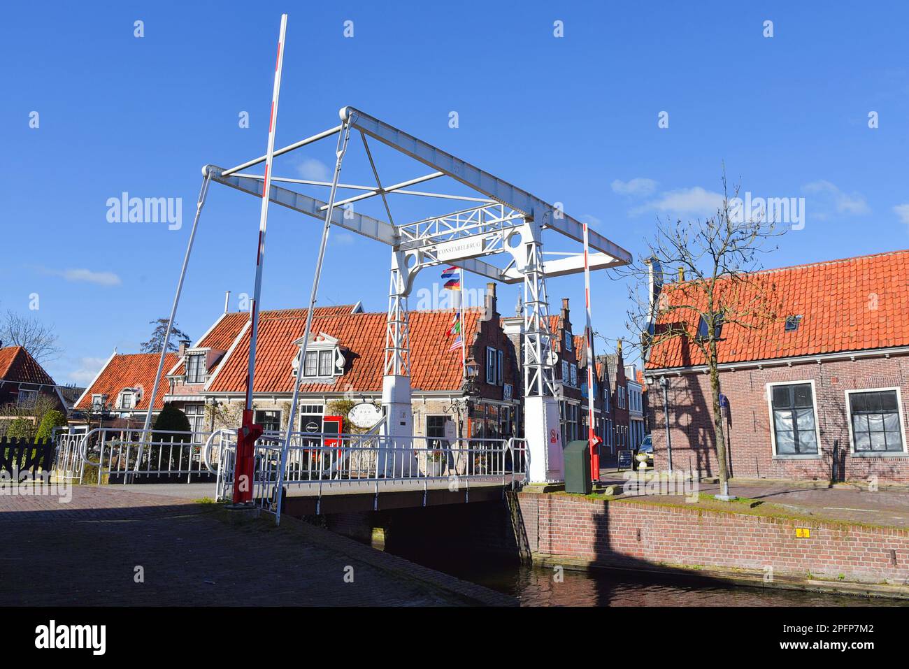 Edam city bridge holland hi-res stock photography and images - Alamy