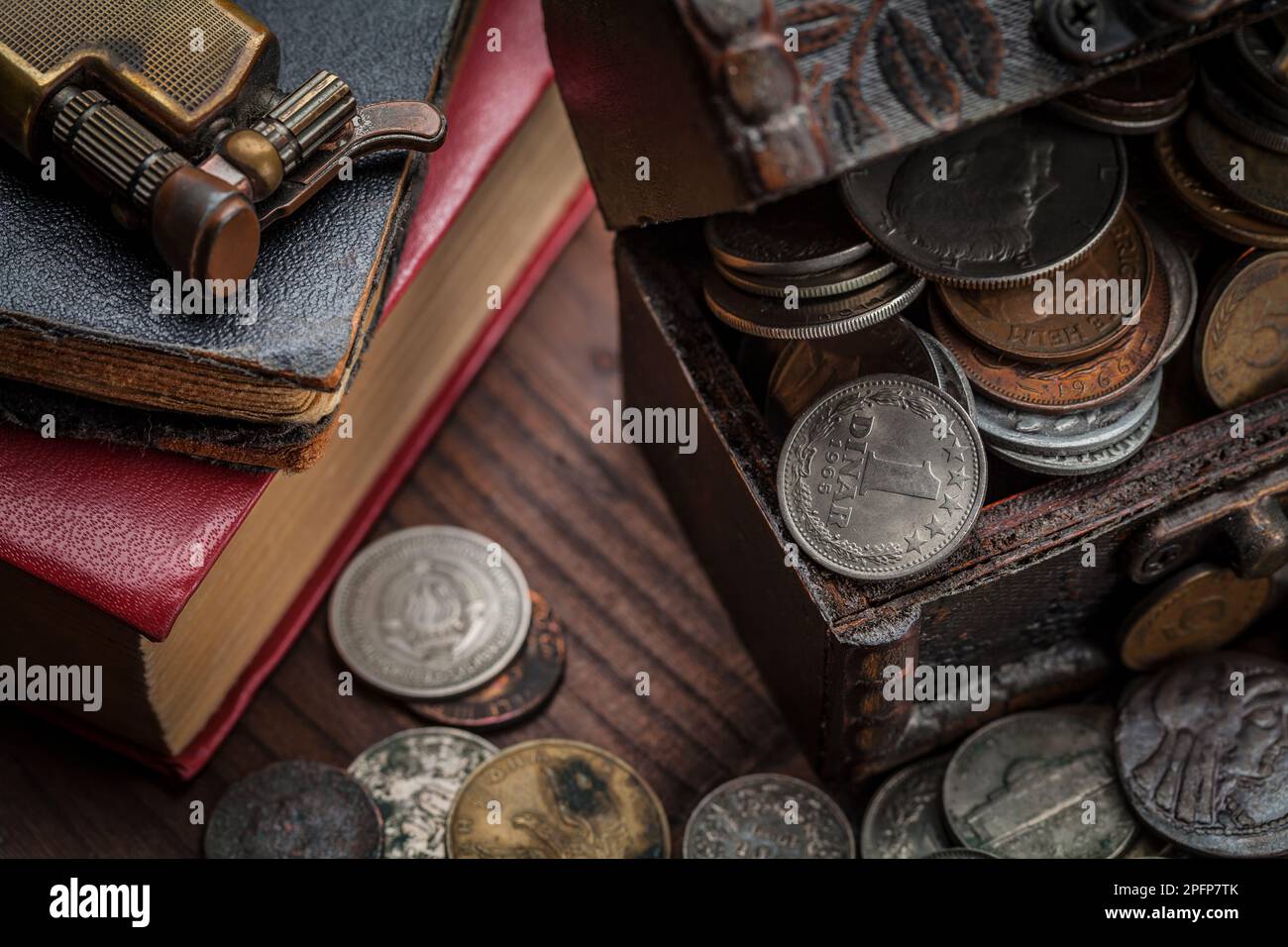 Old coins from around the world from 1940 to the new millennium and ...