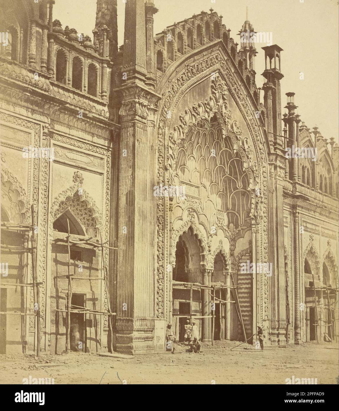 The Summa Musjid Gate, Lucknow 1858 by Felice Beato Stock Photo - Alamy
