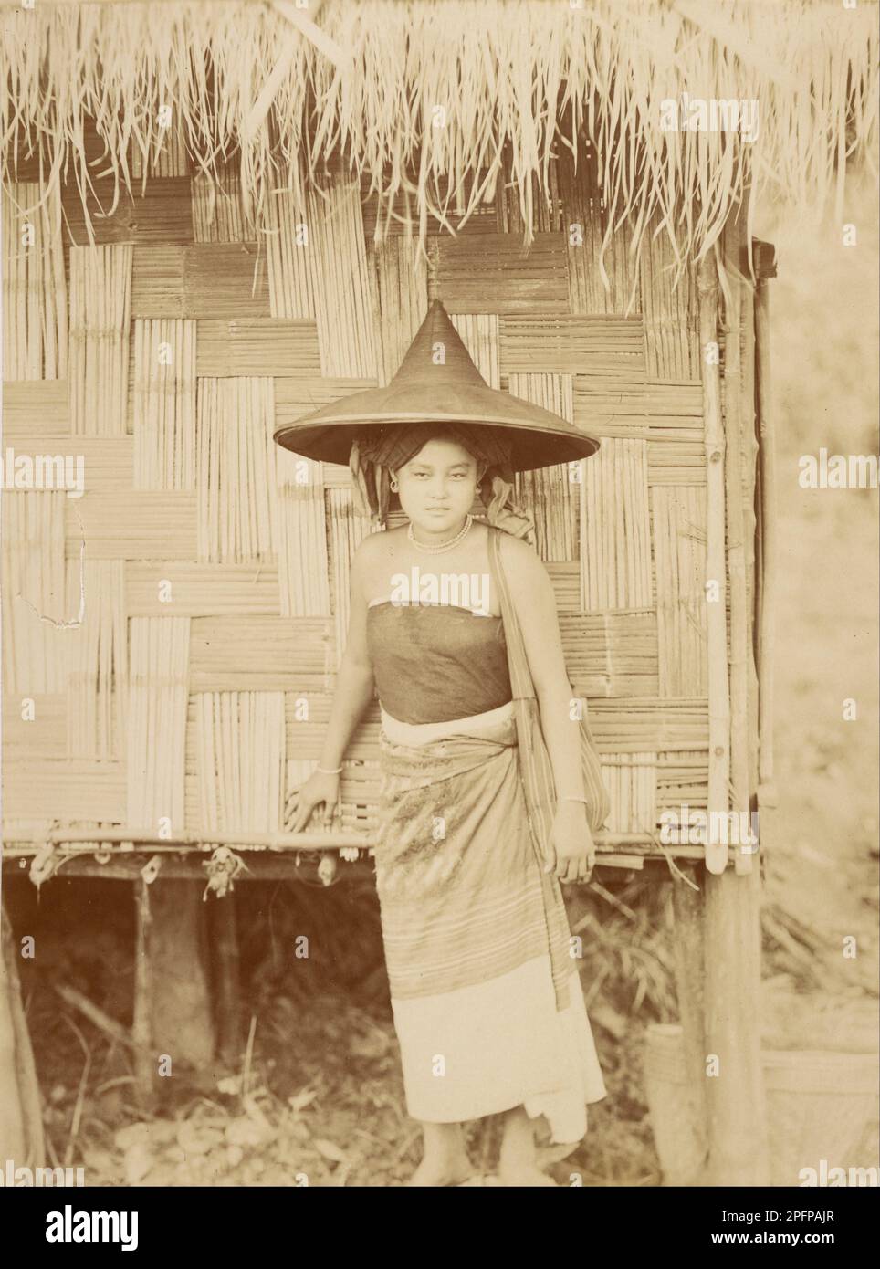 Shan Beauty about 1889 by Felice Beato Stock Photo - Alamy
