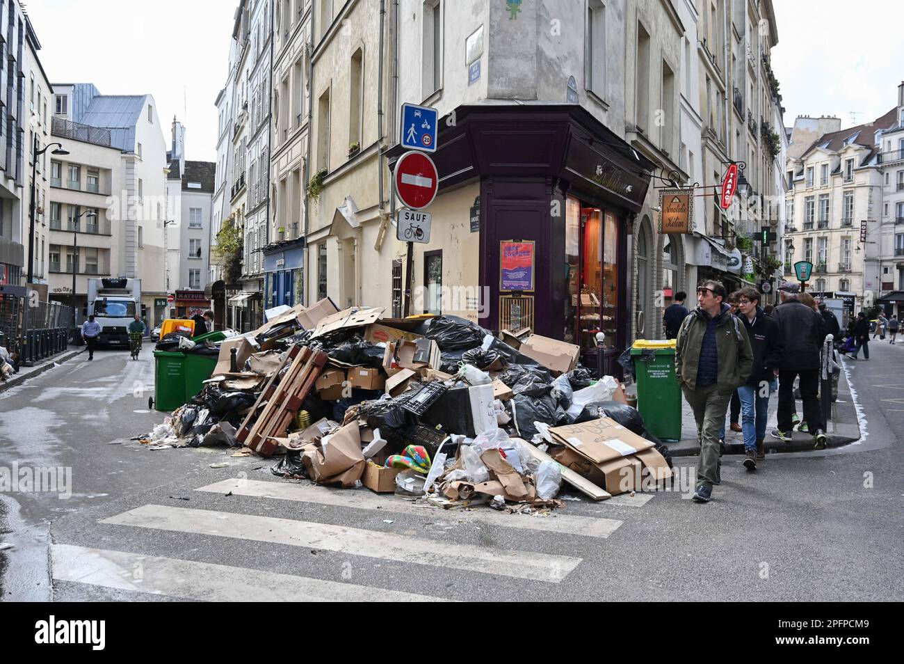 Paris, France. 18th Mar, 2023. Illustration and view of the garbage ...