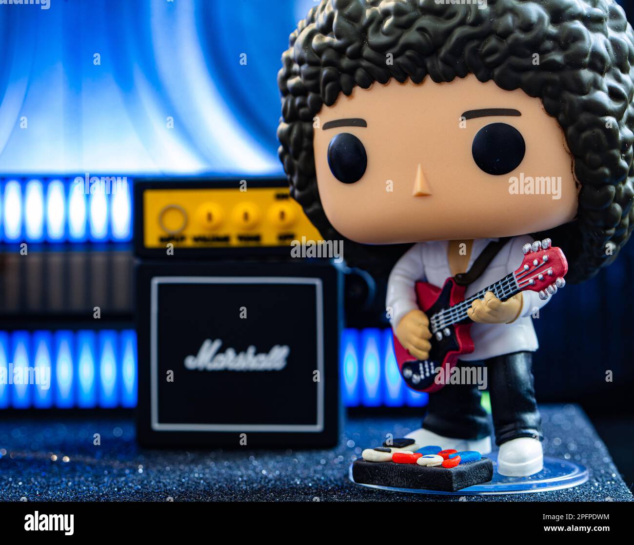 Radio gaga queen hi-res stock photography and images - Alamy