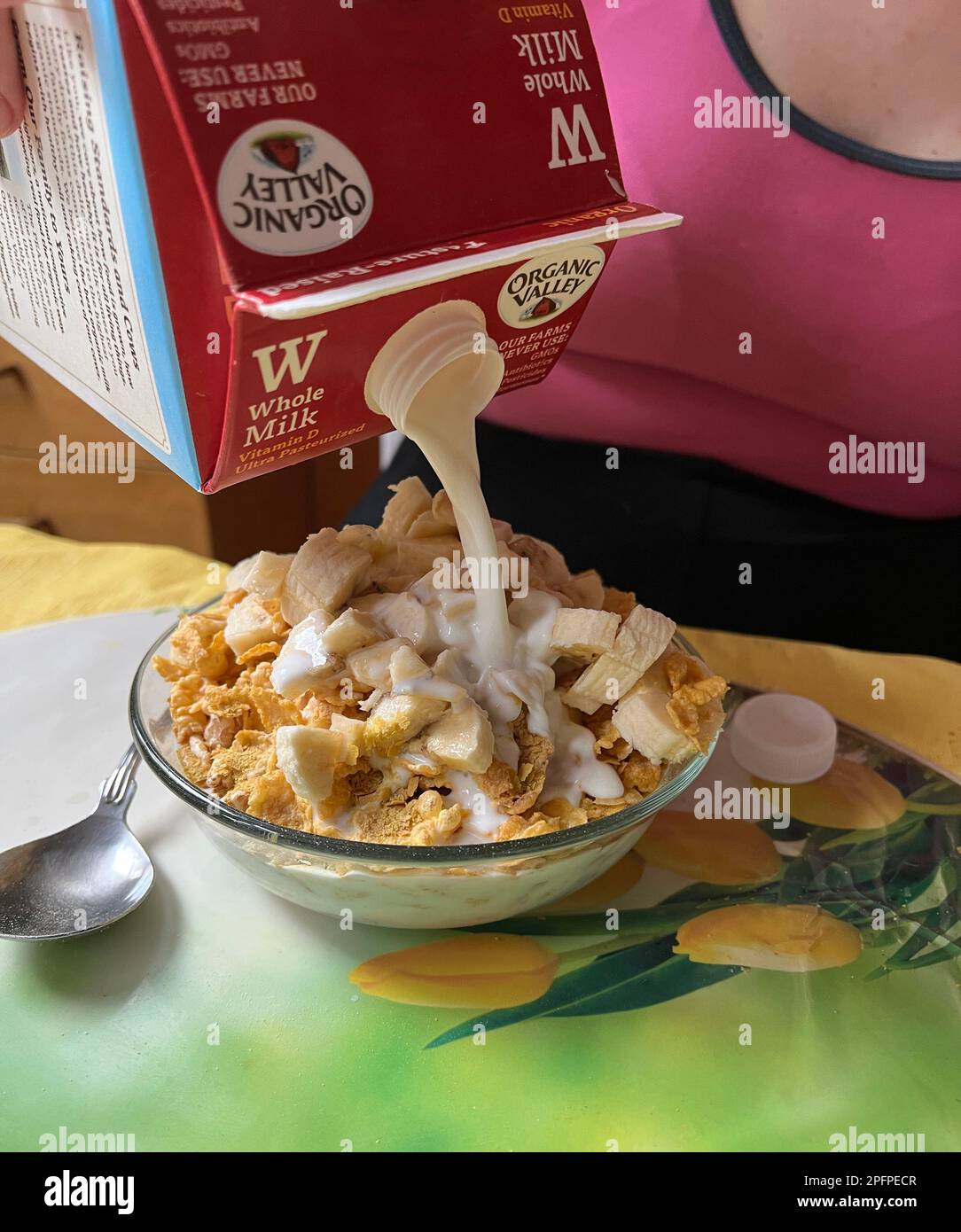 Corn Flakes, banana and milk is a fairly common American breakfast ...