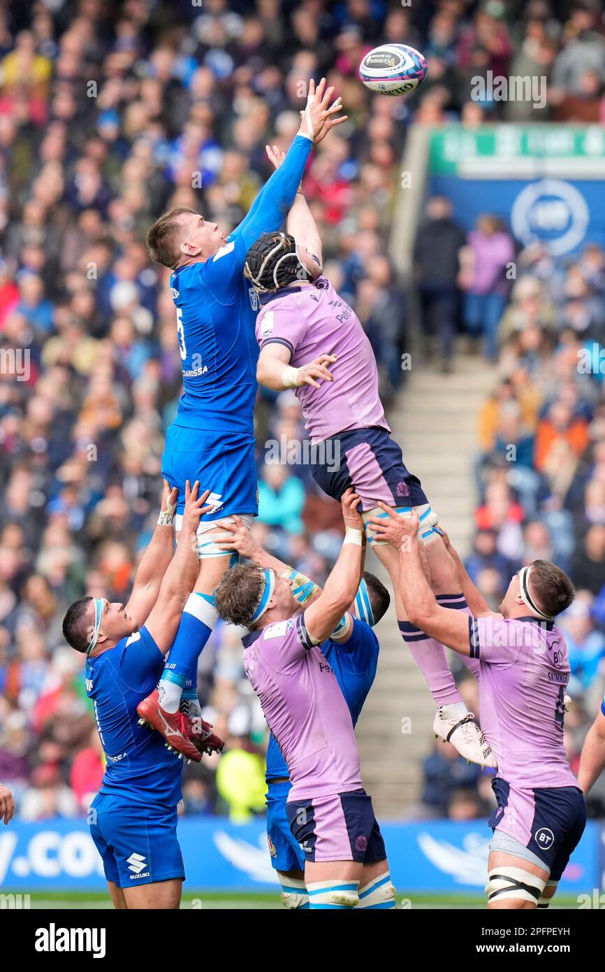 Jonny Gray #5 of Scotland competes at a line out with Federico Ruzza #5 ...