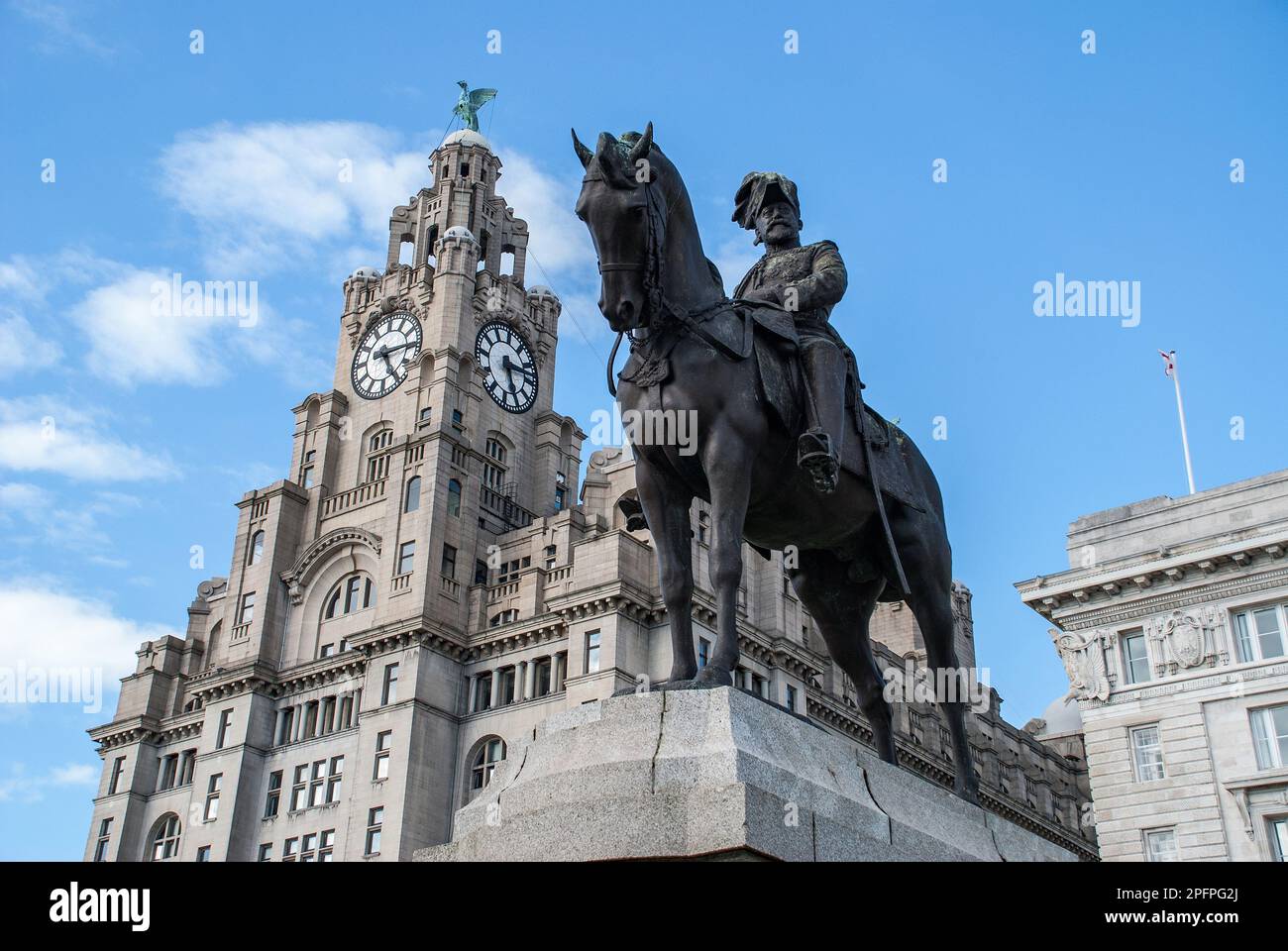 King Edward VII – Liverpool, UK equestrian statue Stock Photo - Alamy