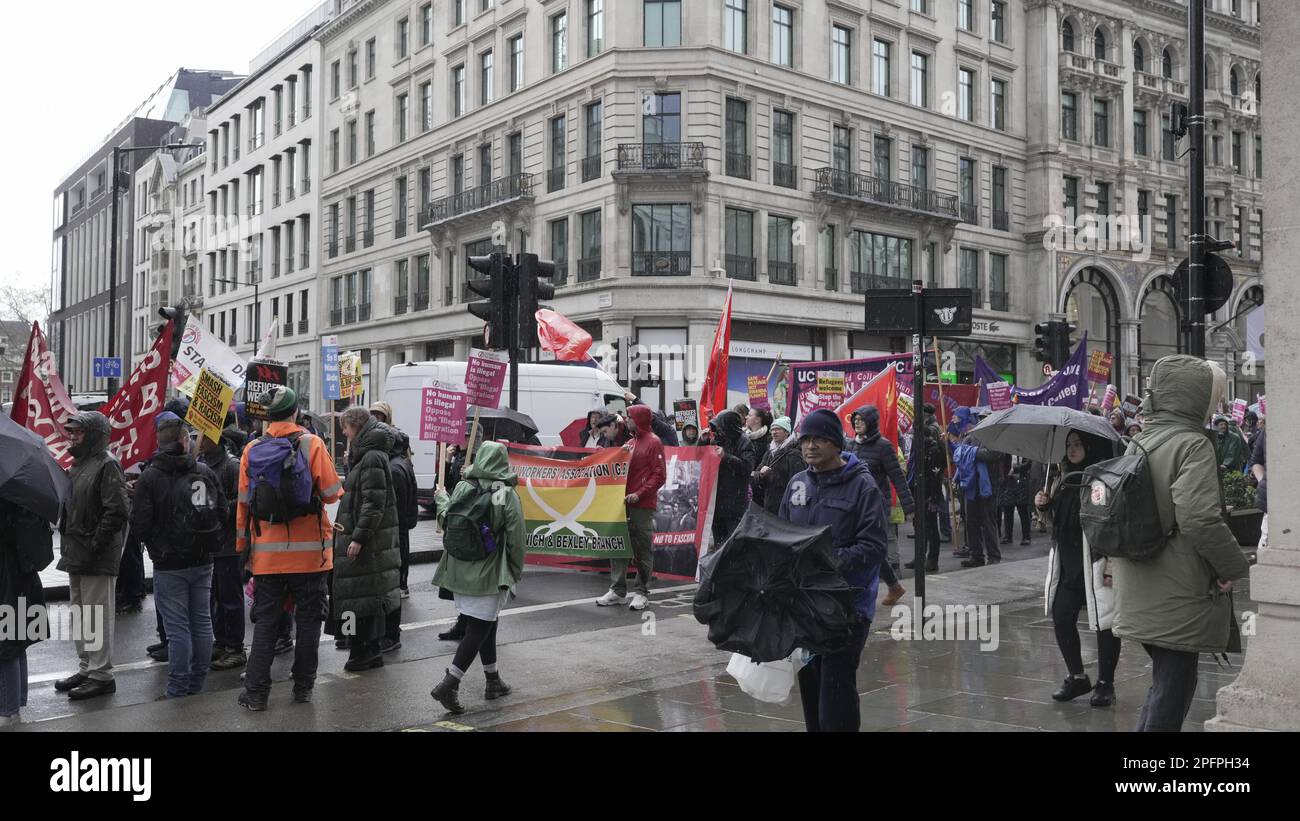 London, UK. 18th March, 2023.Big turn out and the crowd slowly moves ...