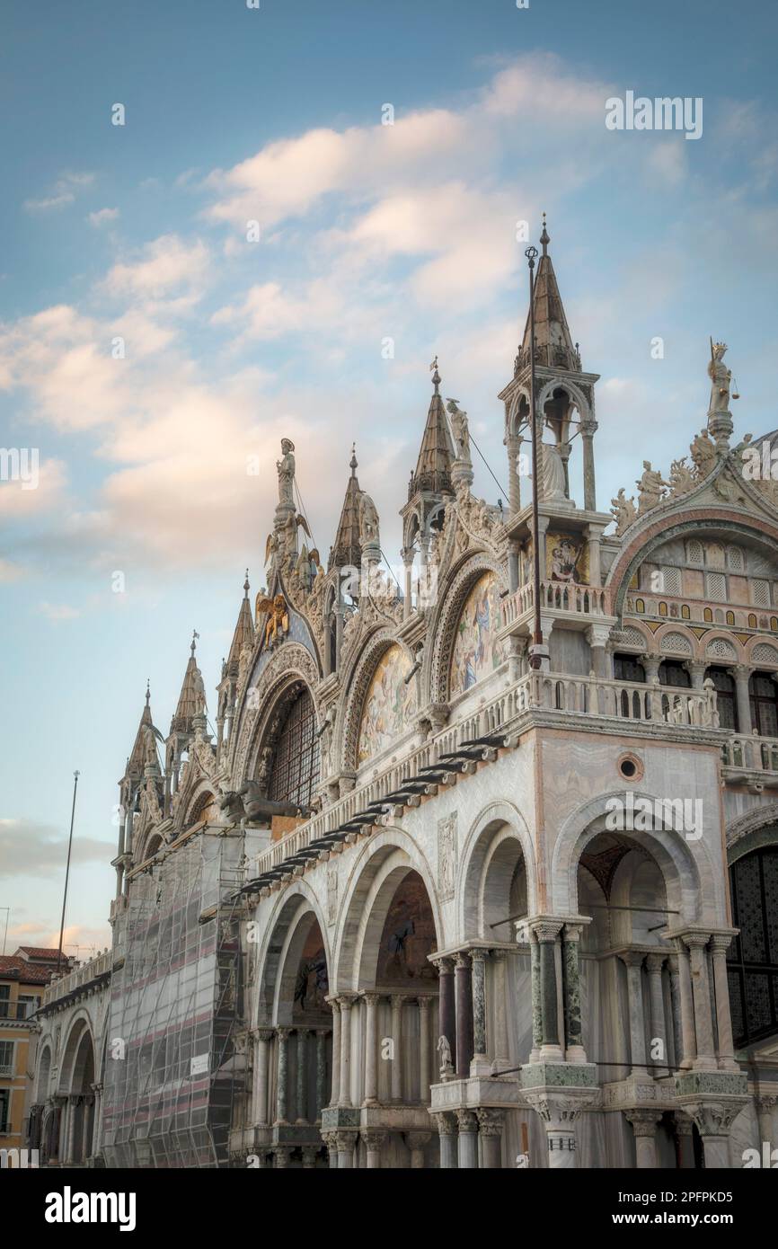 San marco cathedral basilica architecture hi-res stock photography and ...