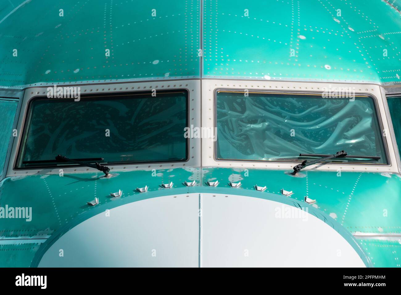 Unpainted airplane hi-res stock photography and images - Alamy