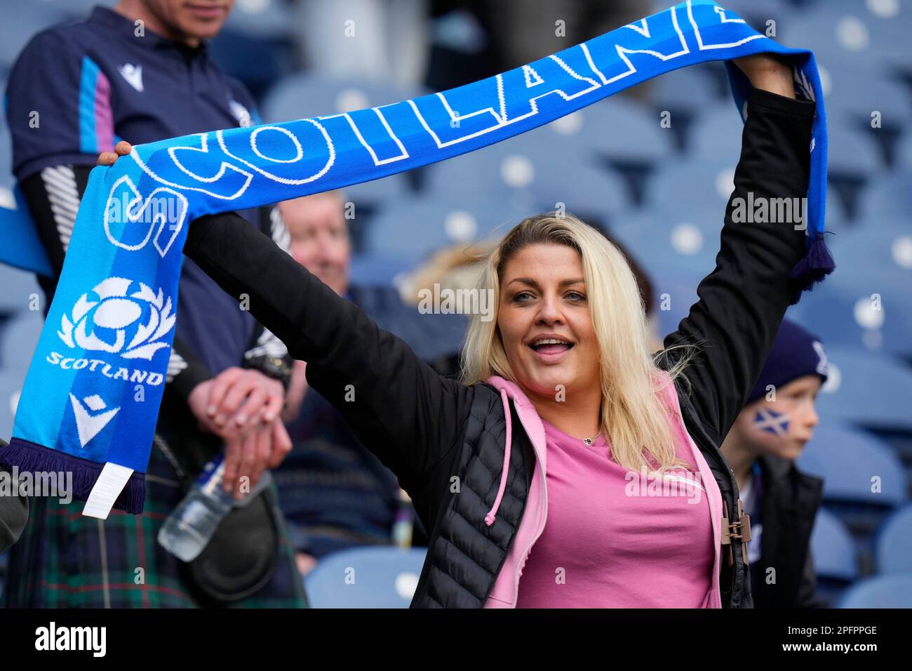 Scotland rugby fans murrayfield hi-res stock photography and images - Alamy