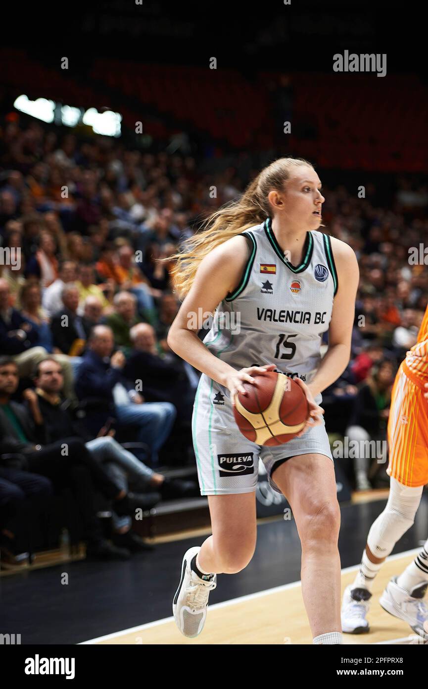 Valencia, Spain. 18th Mar, 2023. Lauren Cox of Valencia Basket in ...