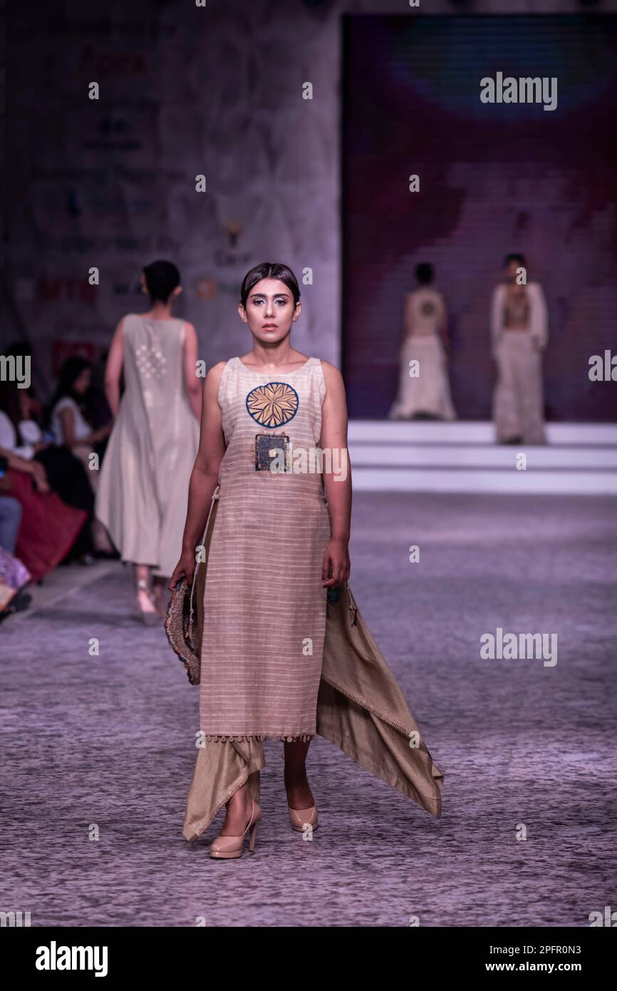 Dhaka, Bangladesh. 17th Mar, 2023. A model walks the runway at the Bangladesh fashion show ...