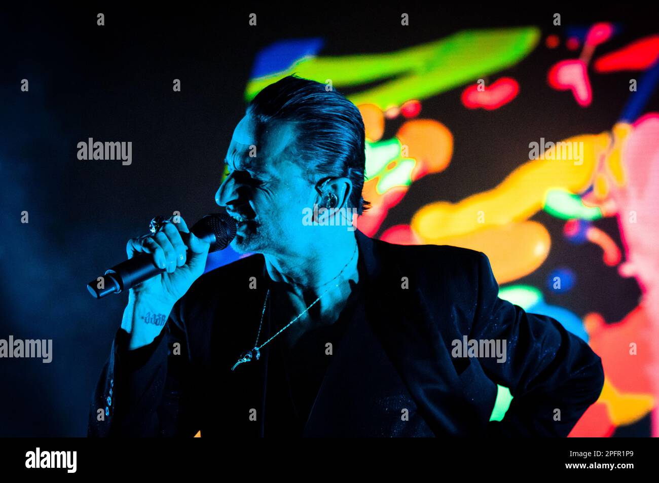 Torino, Italia. 9 dicembre 2017. Il gruppo rock Depeche Mode ha suonato ...