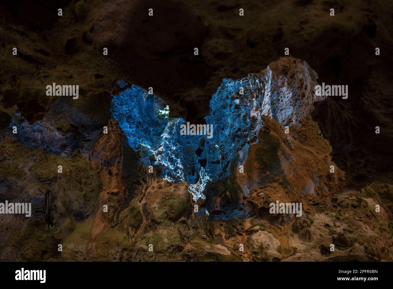 Beautiful view of heart formed opening in Quadirikiri Caves ceiling ...