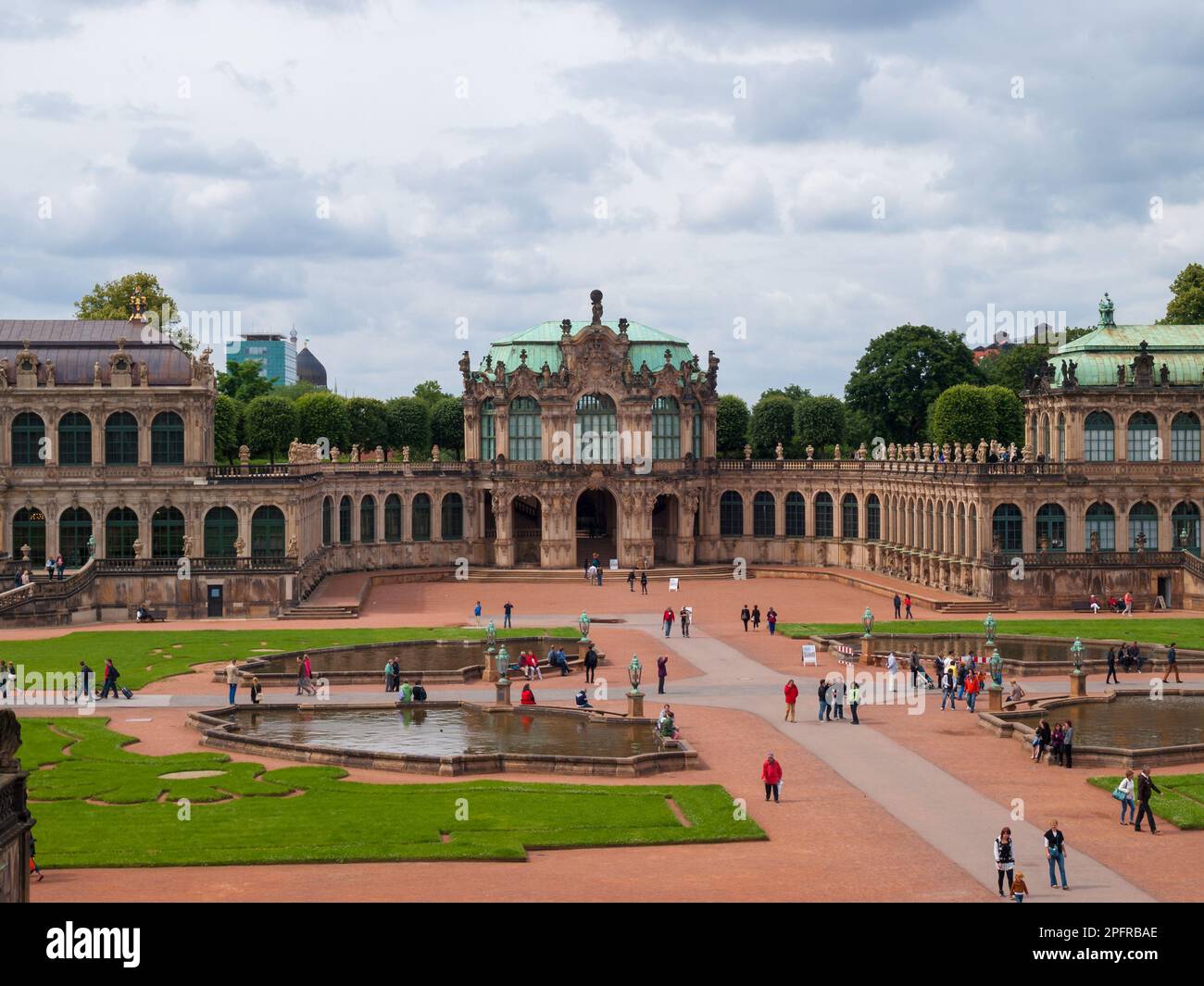 Scenic view zwinger palace hi-res stock photography and images - Alamy