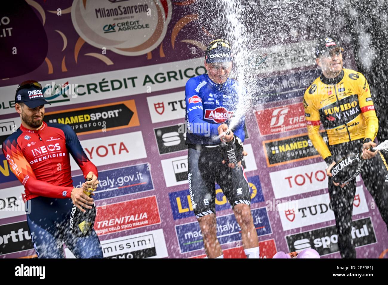 Mathieu van der poel milan san remo hi-res stock photography and images ...