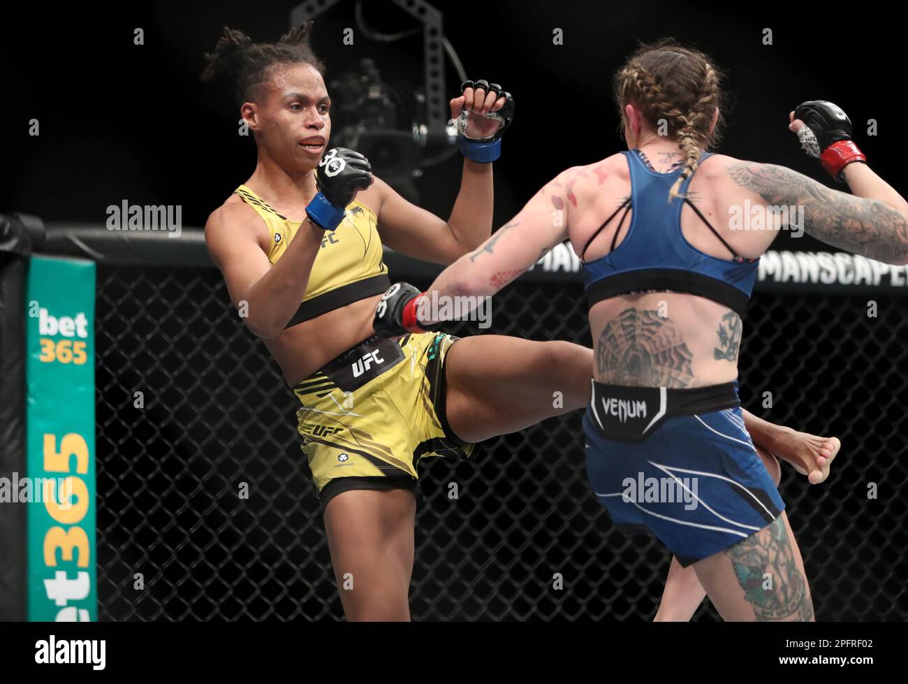 Joanne wood ufc hi-res stock photography and images - Alamy