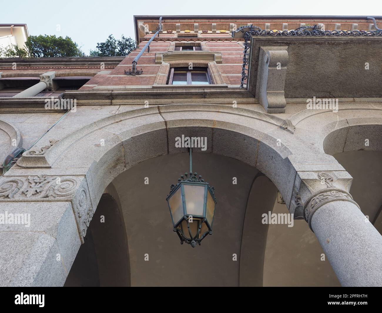 ancient stone column capital and arch architectural detail Stock Photo ...
