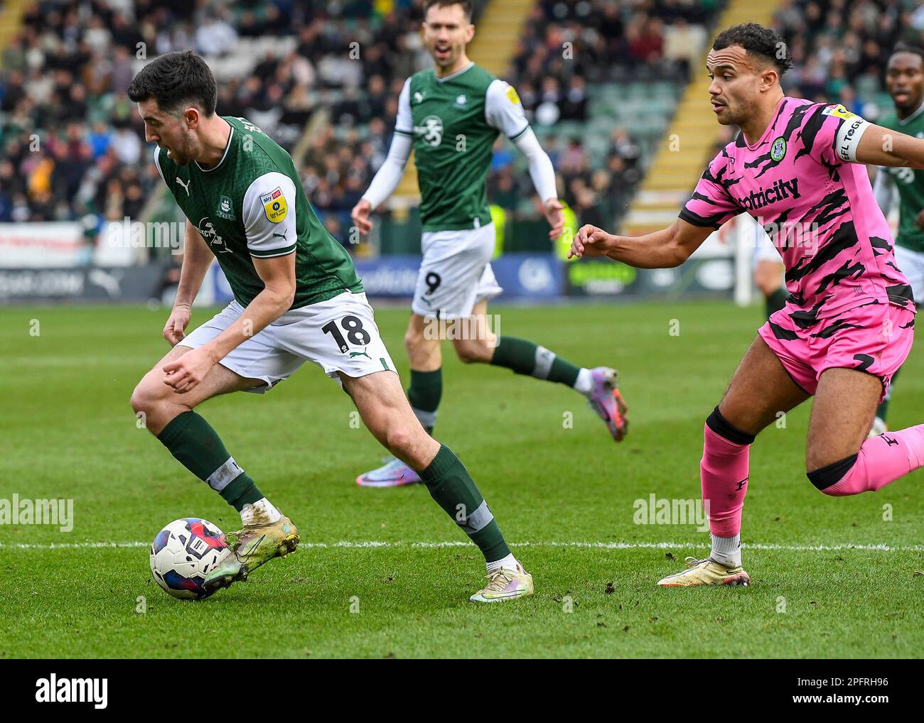 Finn Azaz #18 of Plymouth Argyle attacking during the Sky Bet League 1 match Plymouth Argyle vs ...