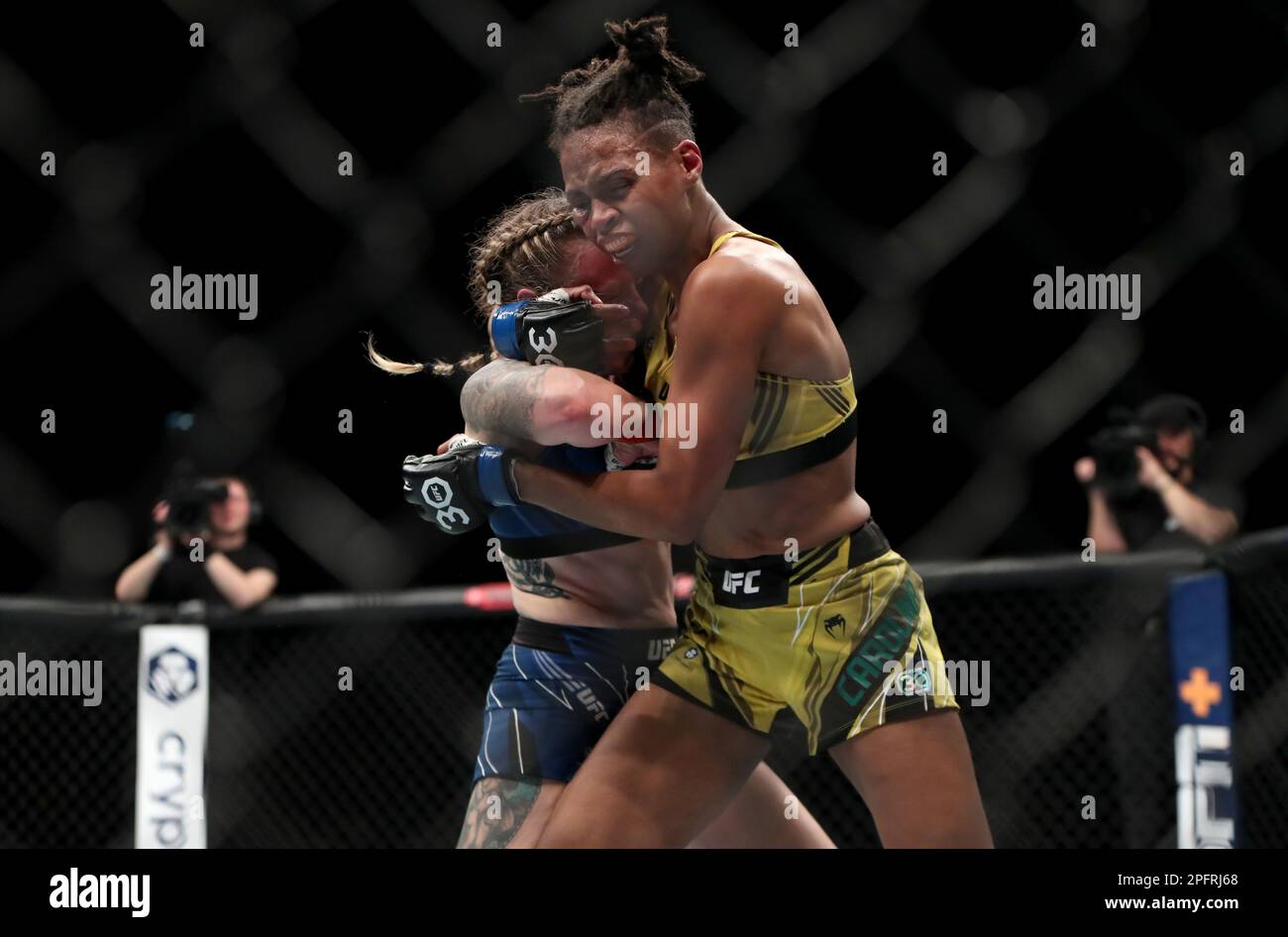 Joanne wood ufc hi-res stock photography and images - Alamy