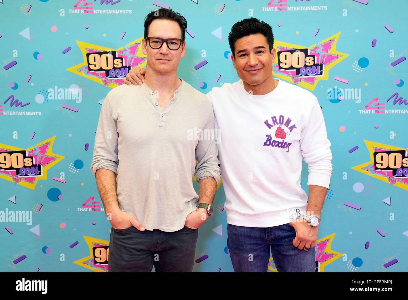 Mark Paul Gosselaar Mario Lopez