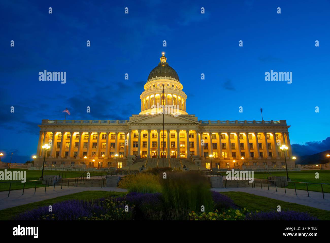 Street scene in capitol hill hi-res stock photography and images - Alamy
