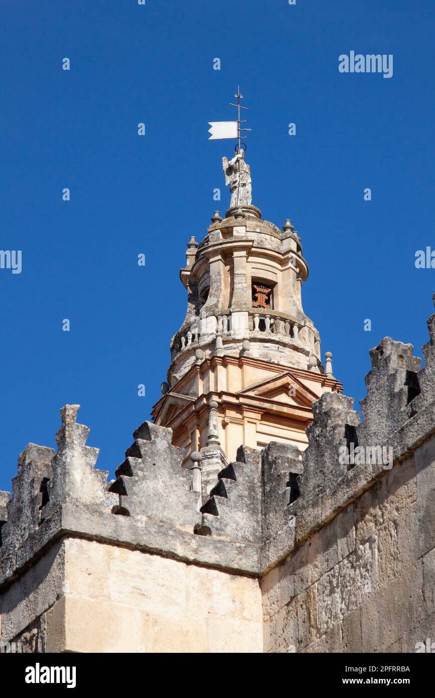 Spire of a building hi-res stock photography and images - Alamy