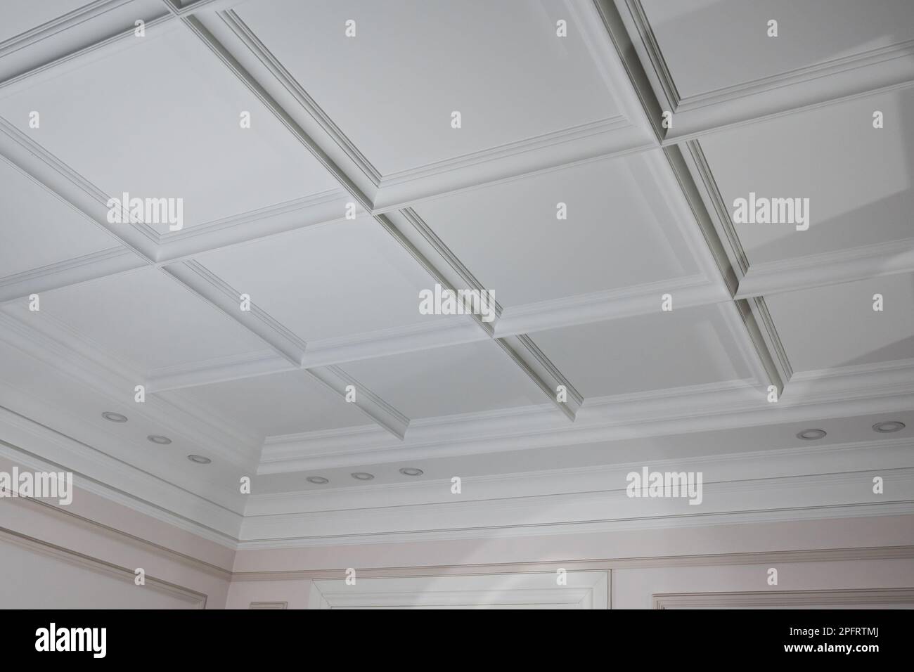 Ceiling moldings in the interior, detail of a angular ceiling skirting ...