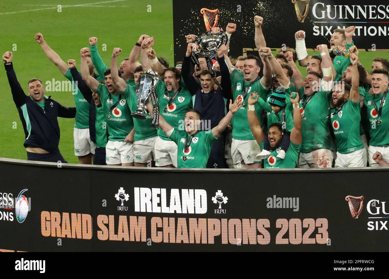 Ireland lift the Six Nations and Grand Slam trophies after the Guinness ...