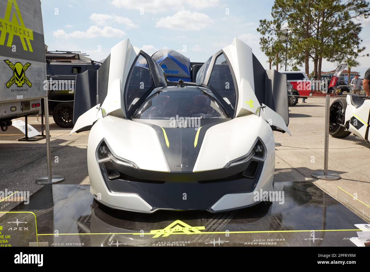 Apex motors hi-res stock photography and images - Alamy