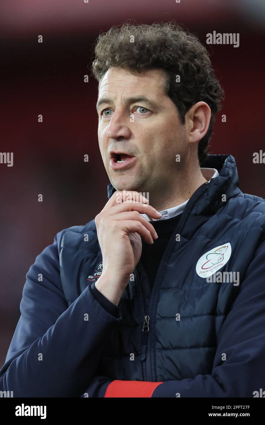 Essevee's interim head coach Frederik D'Hollander pictured during a ...