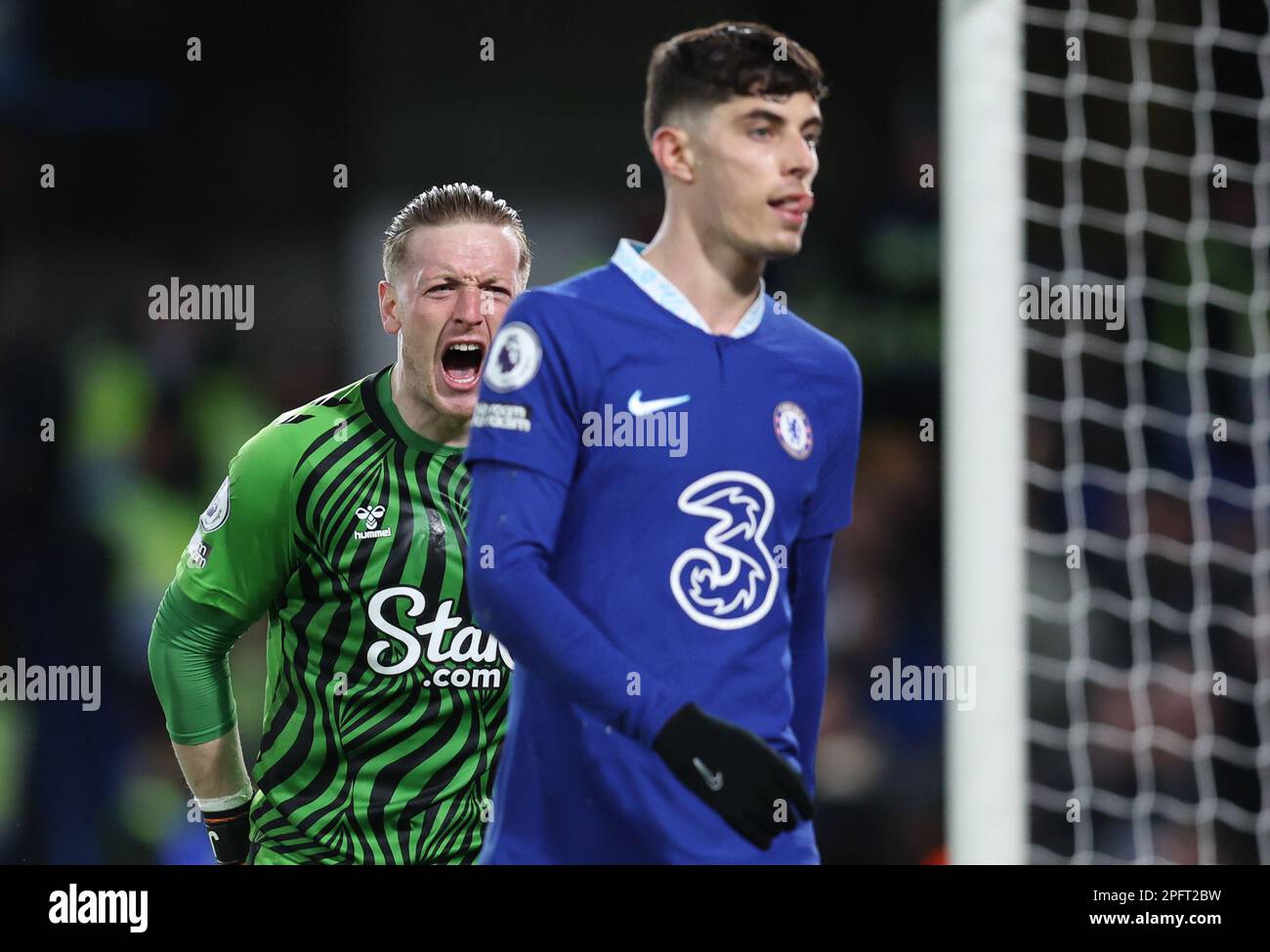 Jordan pickford chelsea everton hi-res stock photography and images - Alamy