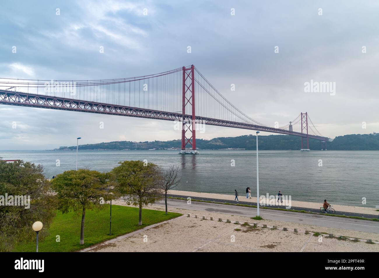 Lisbon, Portugal - December 4, 2022: 25th of April Bridge (Portuguese ...