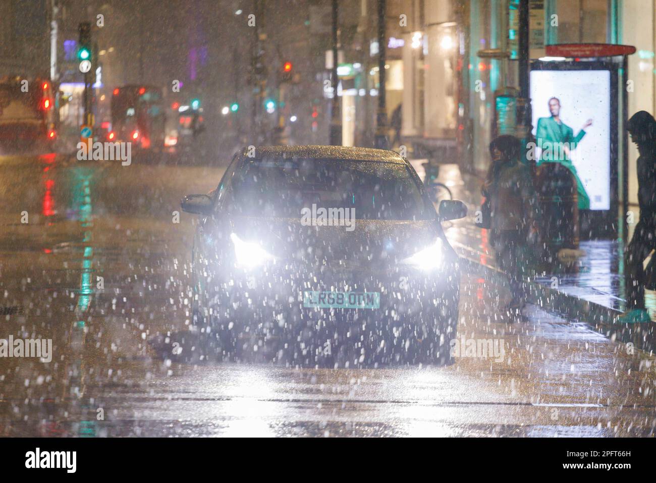 London precipitation hi-res stock photography and images - Alamy