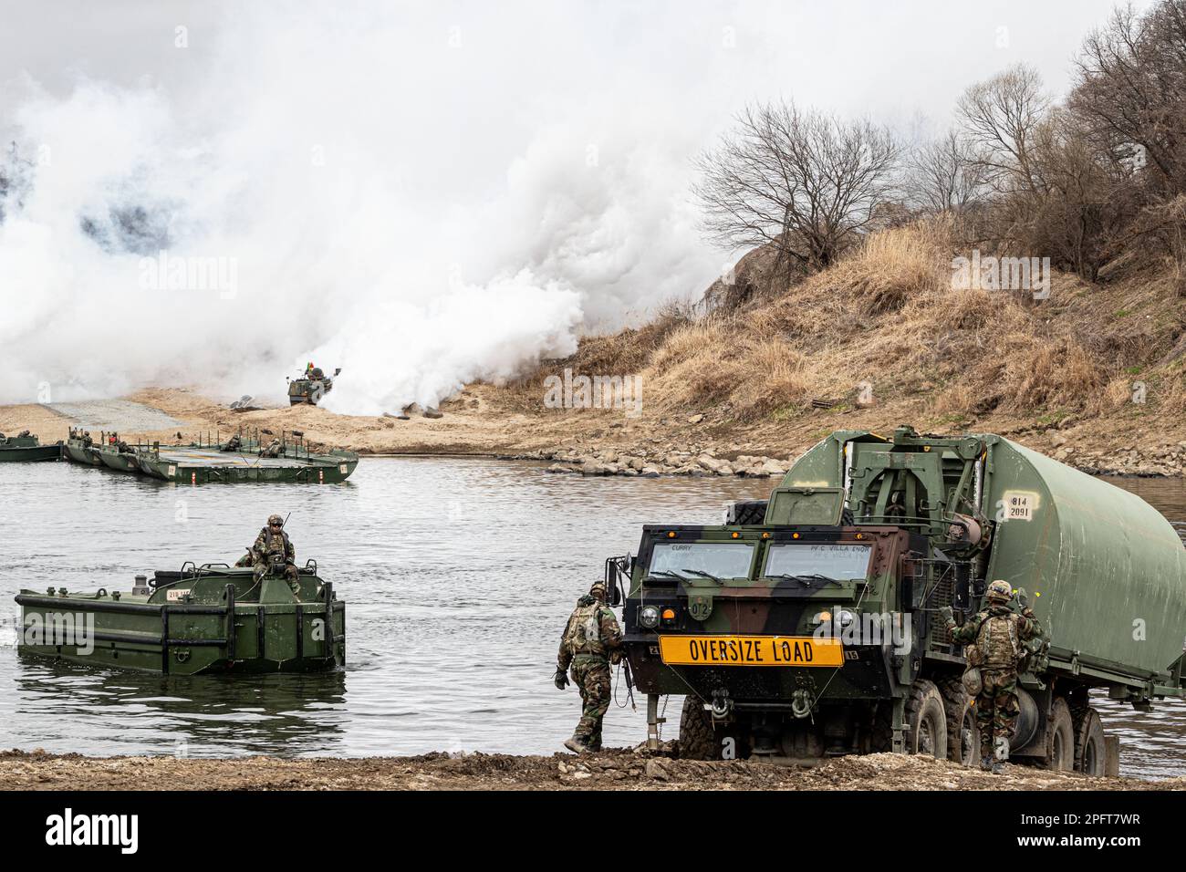 U.S. Soldiers assigned to the 11th Engineer Battalion, 2nd Infantry ...