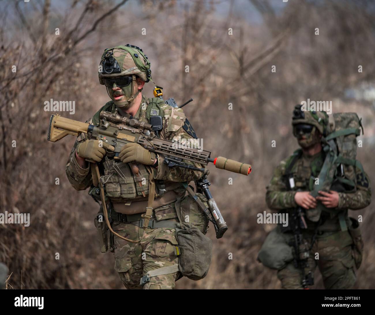 Soldiers from 4th Battalion, 23rd Infantry Regiment "Tomahawks", 2nd ...