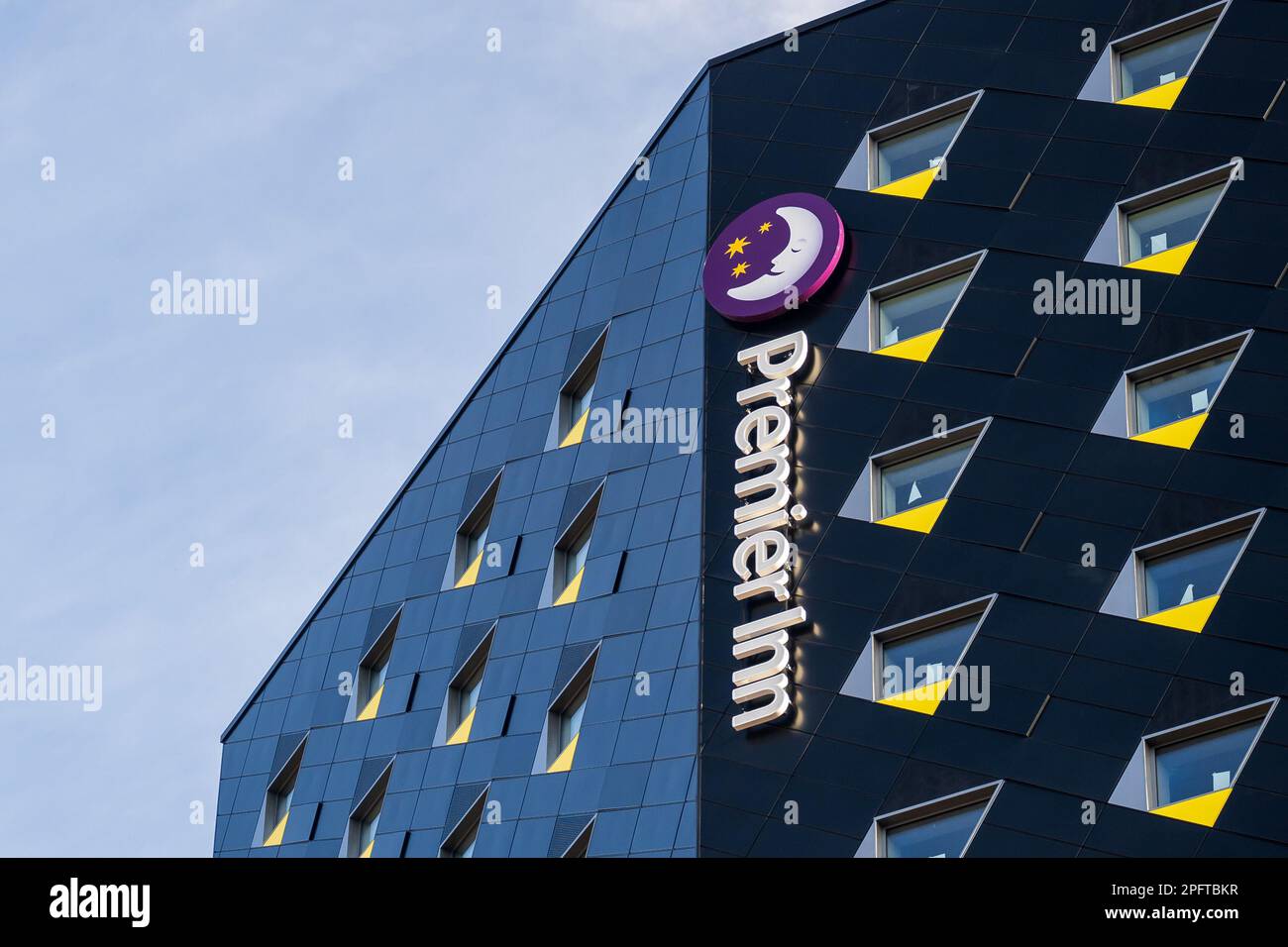A Premier Inn hotel in Cardiff City Centre Stock Photo - Alamy