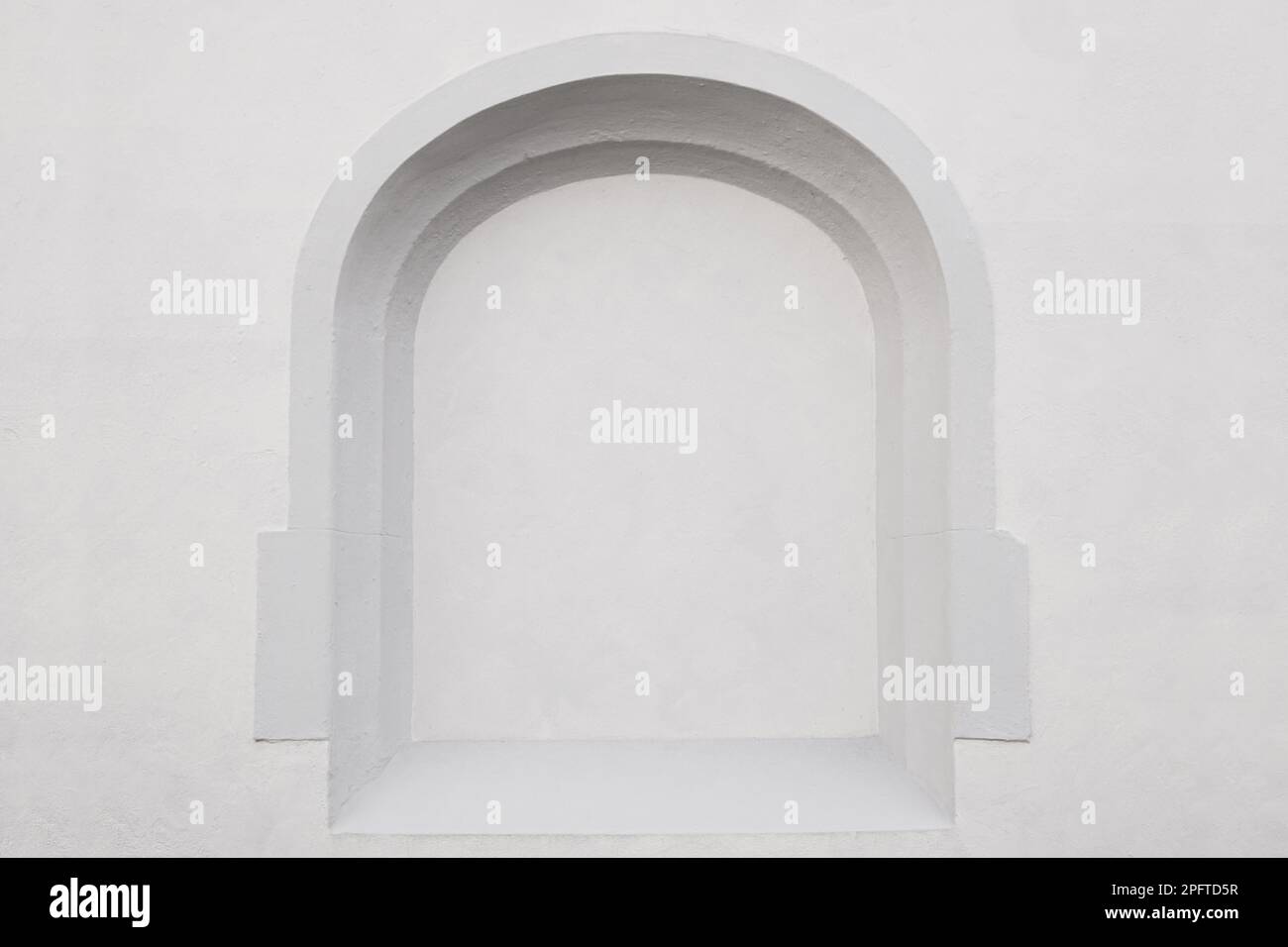 exterior wall with empty alcove frame. background with copy space Stock ...