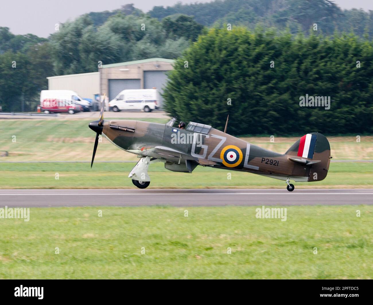 Hawker Hurricane GZL P2921 Landing at Dunsfold Airfield Stock Photo - Alamy