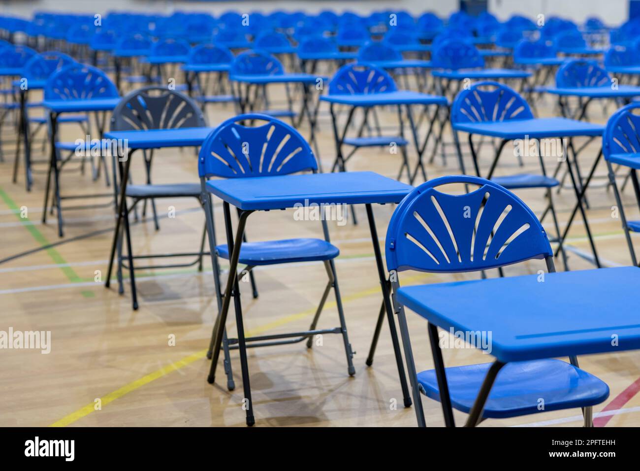Exam desks hi res stock photography and images Alamy