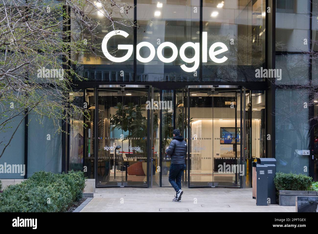Google Head Office London Stock Photo - Alamy